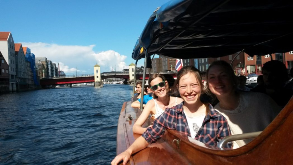 Båttur med Ung i SINTEF og sommerforskerne – SINTEF-blogg